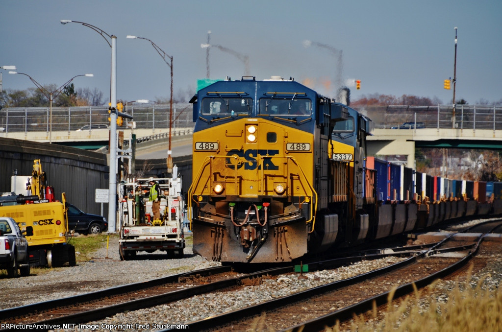 CSX 489 & 5337